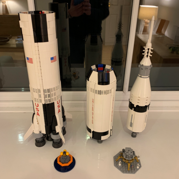 Mike Wilcock - Lego NASA Apollo Saturn V Build - IT Professional, High ...